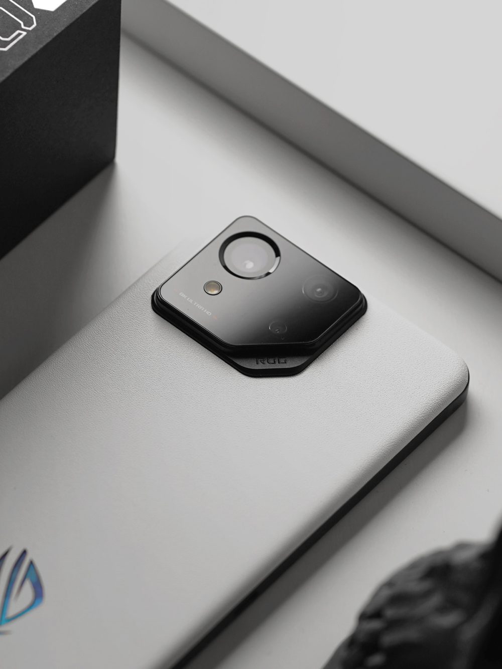 Redefining Mobile Gaming: The Power of ROG Phone 8 - Exacoat®